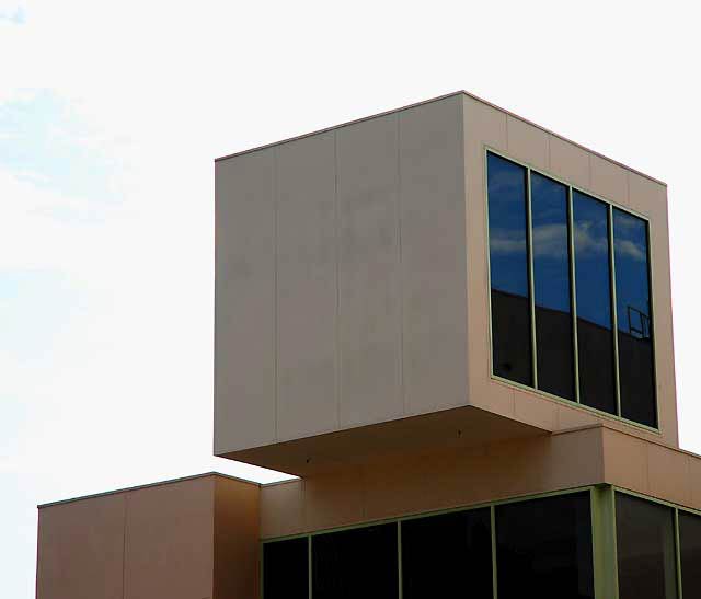 Фрэнк Гери (Frank Gehry): Frances Howard Goldwyn Hollywood Regional ...