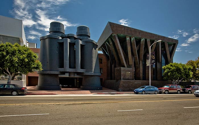 Фрэнк Гери (Frank Gehry): Chiat Day Building | Архитектура и ...